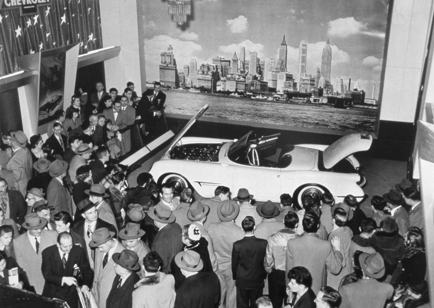 A 70 años del primer Corvette en producción – AutoMania Puerto Rico